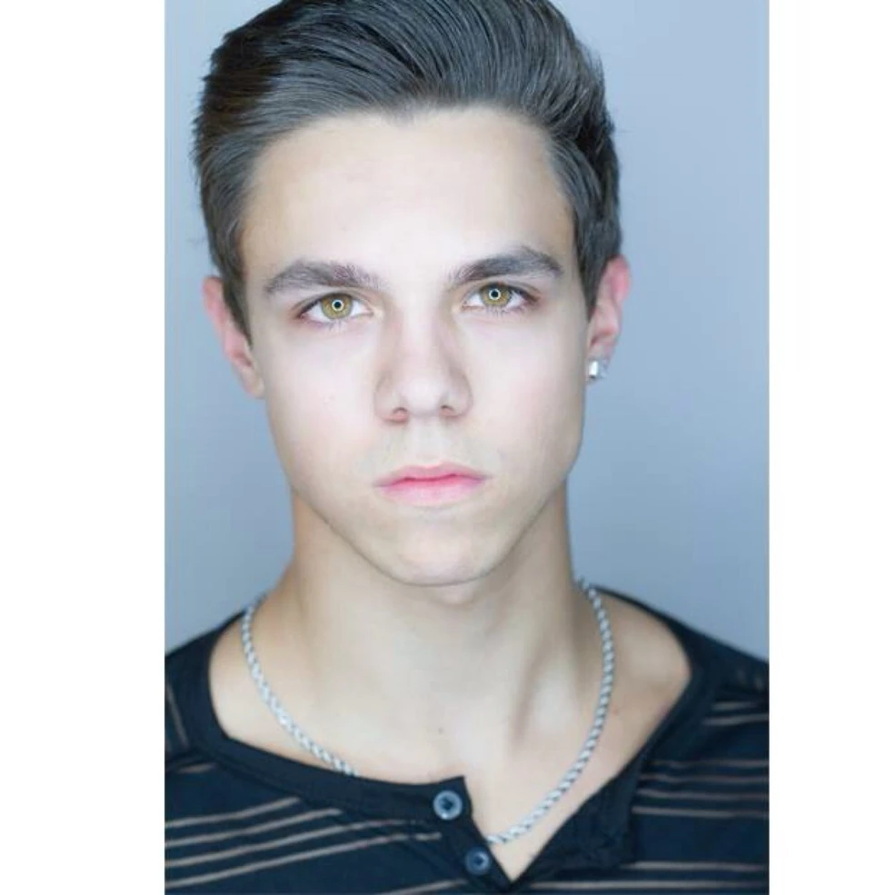 David Scarzone Sorrindo 10th Interview With IM5 And New Member David