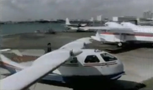 Poliziotto superpiù | Internet Movie Plane Database Wiki | Fandom