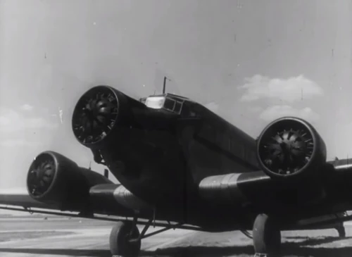 Muzi bez krídel | Internet Movie Plane Database Wiki | Fandom