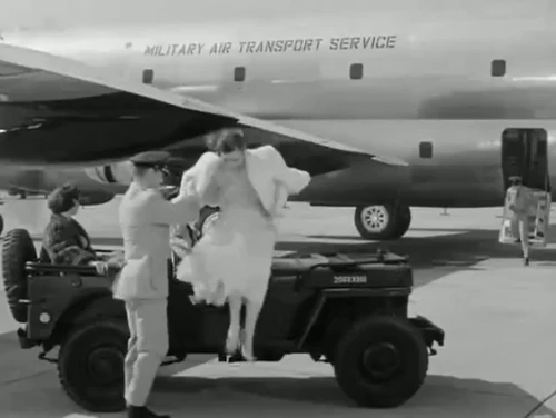 Starlift | Internet Movie Plane Database Wiki | Fandom