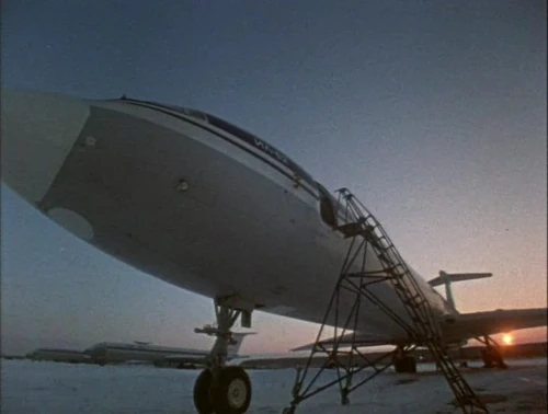 Razmah kryl’ev | Internet Movie Plane Database Wiki | Fandom