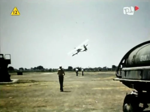 Nic nie stoi na przeszkodzie | Internet Movie Plane Database Wiki | Fandom