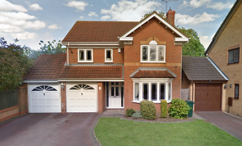 McKenzie Residence | The Inbetweeners Wiki | Fandom