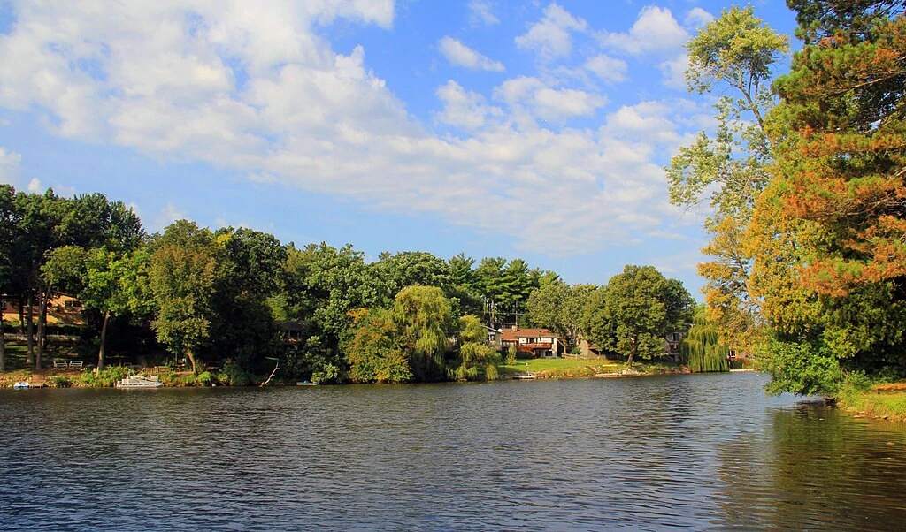 Lake in the Hills, Illinois | Indianapolis Colts Wiki | Fandom