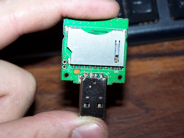 Linksys WRT54G-TM SD/MMC mod | InfoDepot Wiki | Fandom