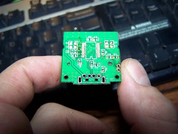 Linksys WRT54G-TM SD/MMC mod | InfoDepot Wiki | Fandom