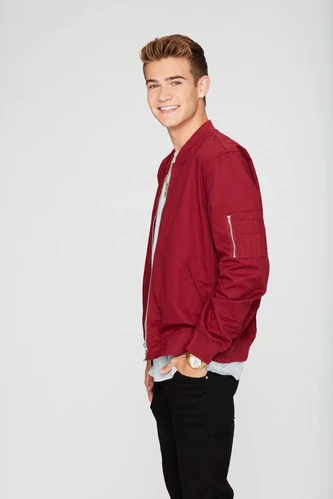 Devin Hayes | In Real Life Wiki | Fandom