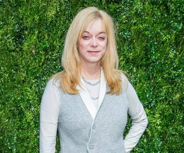 Leslie Dixon | Inside Out Wiki | Fandom