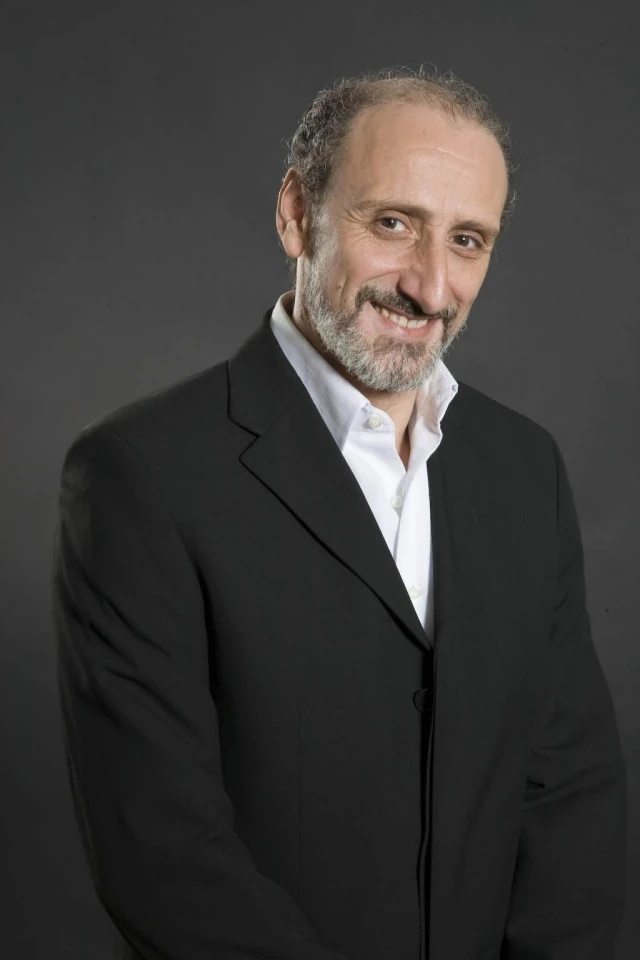 José Luis Gil | International Dubbing Wiki | Fandom