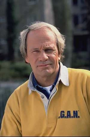 Bert van den Dool | International Dubbing Wiki | Fandom