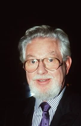 Klaus Havenstein | International Dubbing Wiki | Fandom