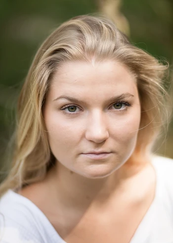 Florentine Panizza | International Dubbing Wiki | Fandom