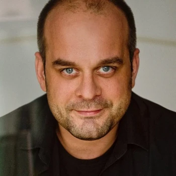 Roman Štabrňák | International Dubbing Wiki | Fandom