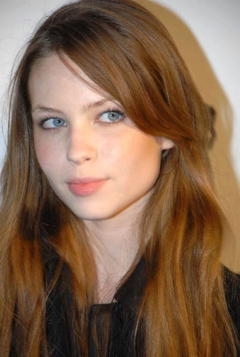 Daveigh Chase | The Dubbing Database | Fandom