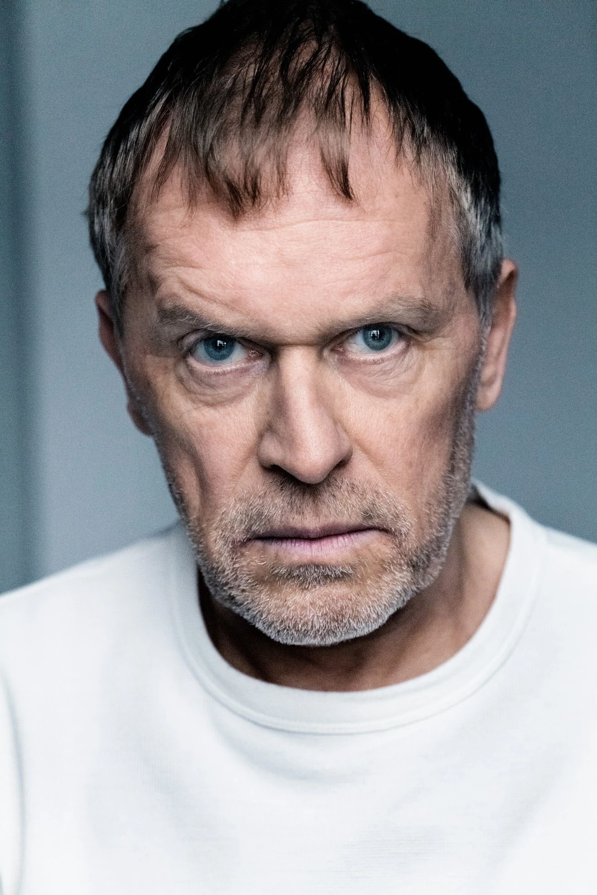 Dirc Simpson | The Dubbing Database | Fandom