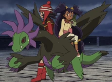 Carlita's shiny Hydreigon | International Pokédex Wiki | Fandom