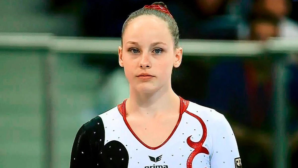 Gallery:Sarah Voss | Gymnastics Wiki | Fandom