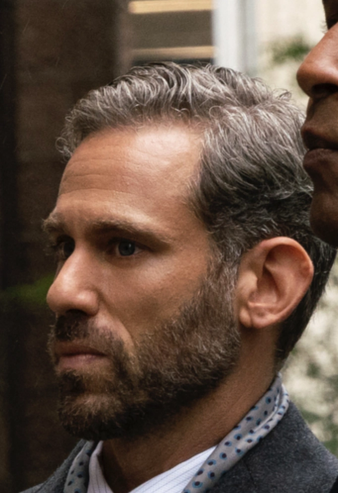 Richard Lavin | Inventing Anna Wiki | Fandom