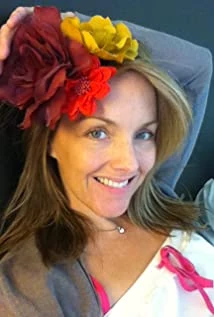 Alice Ripley | Inventing Anna Wiki | Fandom