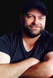 Angus Benfield | Inventing Anna Wiki | Fandom