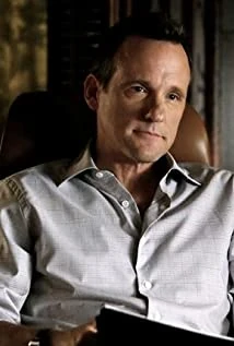 Tom Verica | Inventing Anna Wiki | Fandom