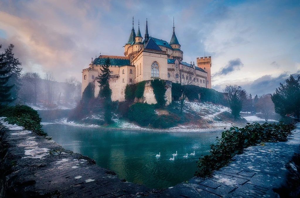 Goldengrove | Ironthronerp Wikia | Fandom