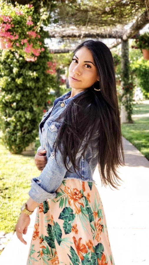 Ari Compono | Issy's The Challenge Wiki | Fandom