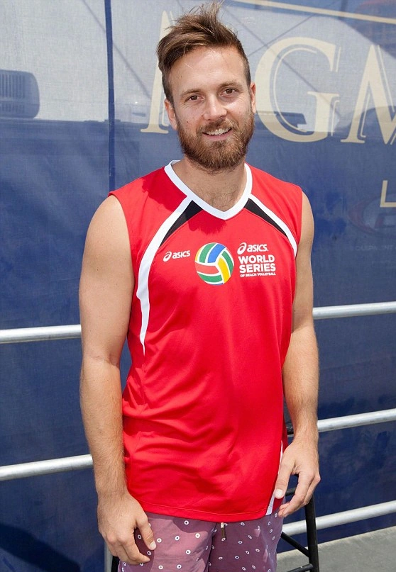 James Rsweeney | Issy's The Challenge Wiki | Fandom