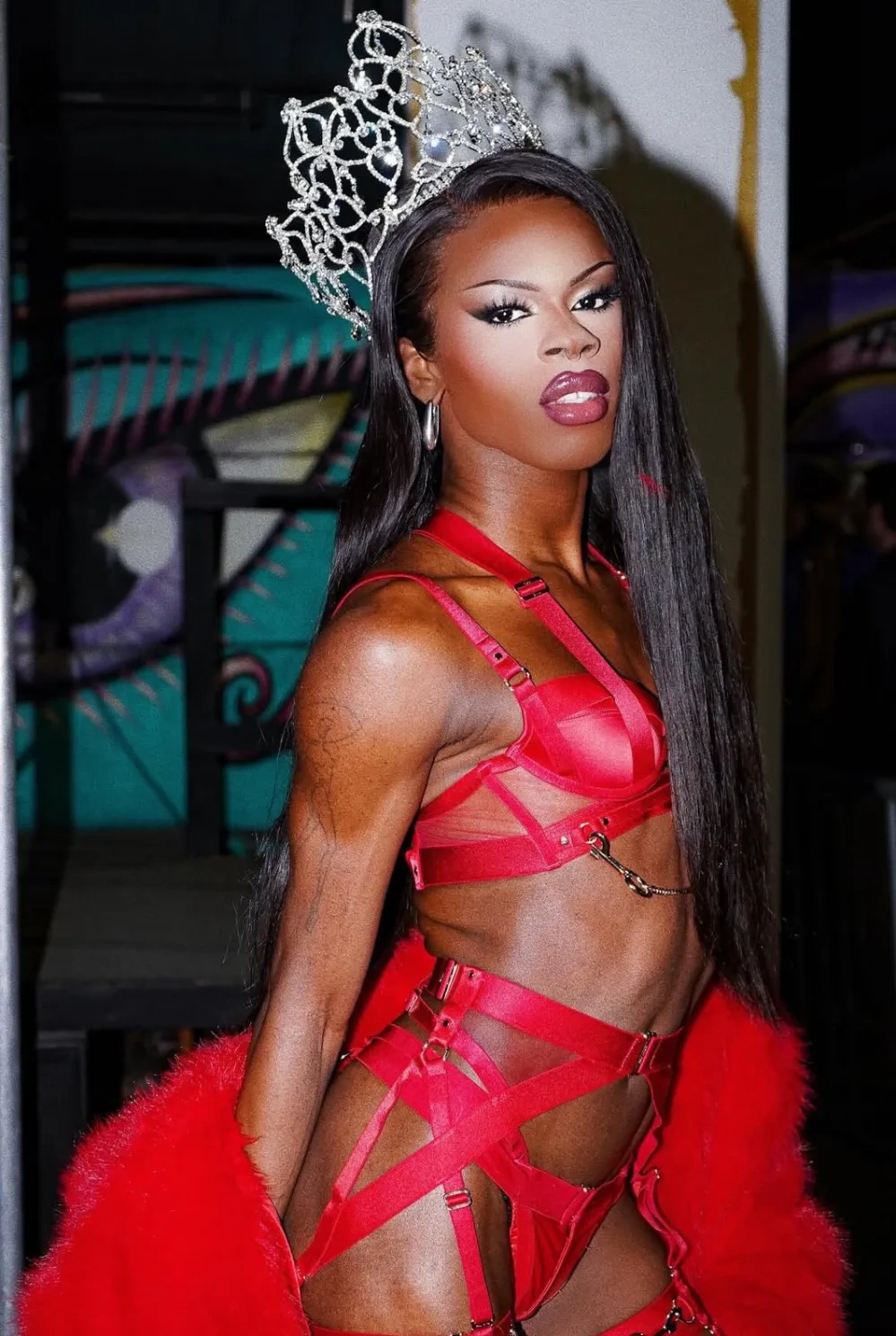 Skinny Legend | Issy's The Challenge Wiki | Fandom