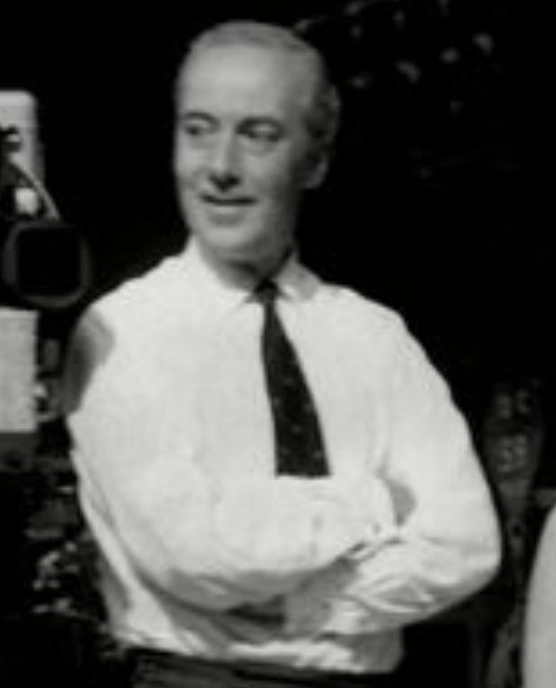 Graeme Muir | It Ain't Half Hot Mum Wiki | Fandom