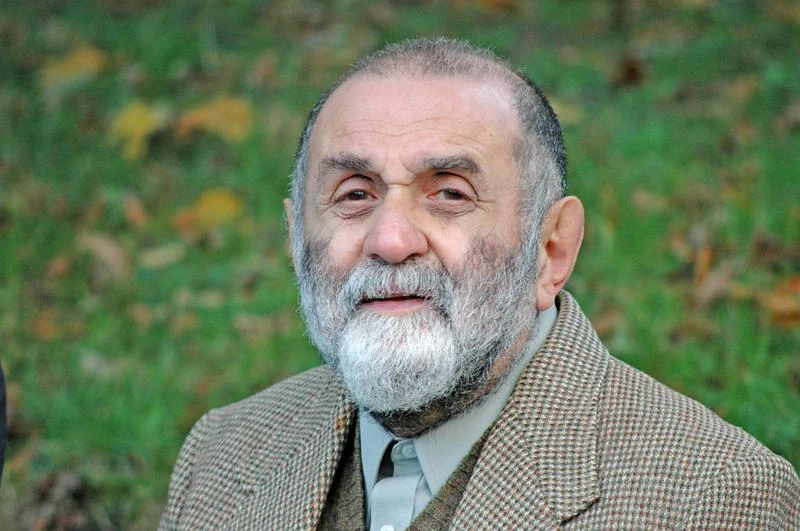 Renu Setna | It Ain't Half Hot Mum Wiki | Fandom