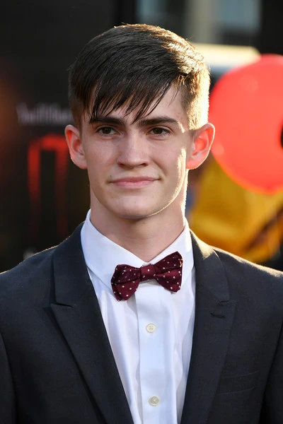 Logan Thompson | It Duology Wiki | Fandom