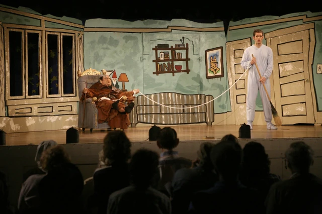 Troll Toll | It's Always Sunny in Philadelphia Wiki | Fandom