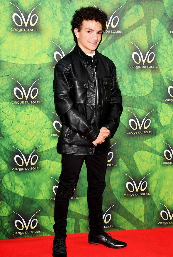 Alex Bain (Simon Barlow) Height | Corrie & Emmerdale Heights Wikia | Fandom