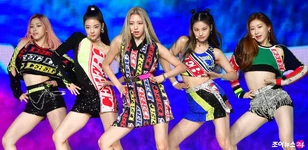 ICY/Gallery | ITZY Wiki | Fandom