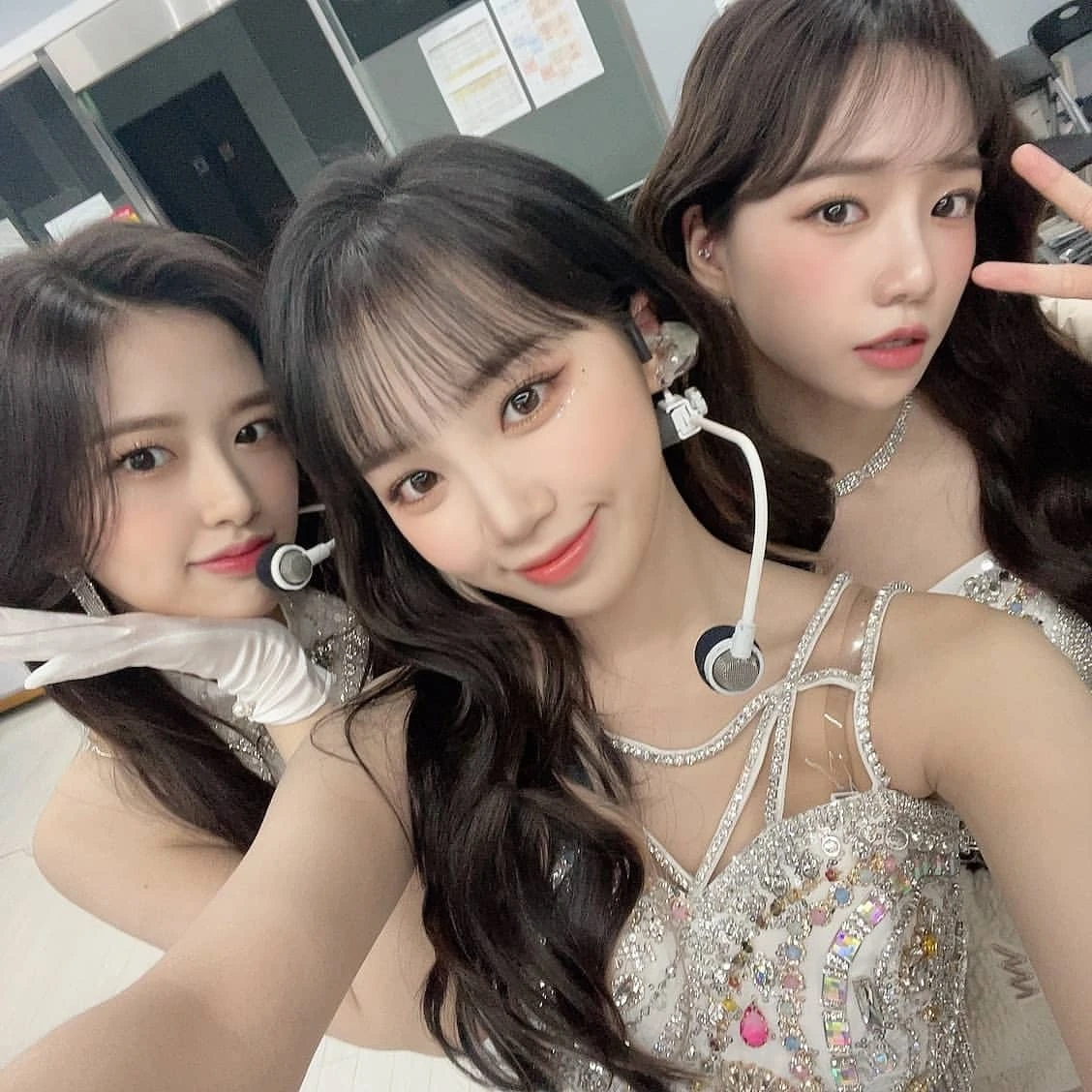 Masked Singers | IZ*ONE Wiki | Fandom