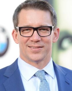 Rob Thomas | IZombie Wiki | Fandom