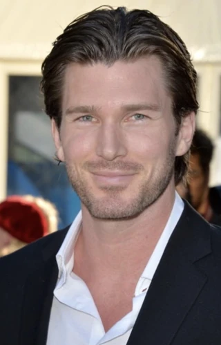 Christopher Russell | Jack Reacher Wiki | Fandom