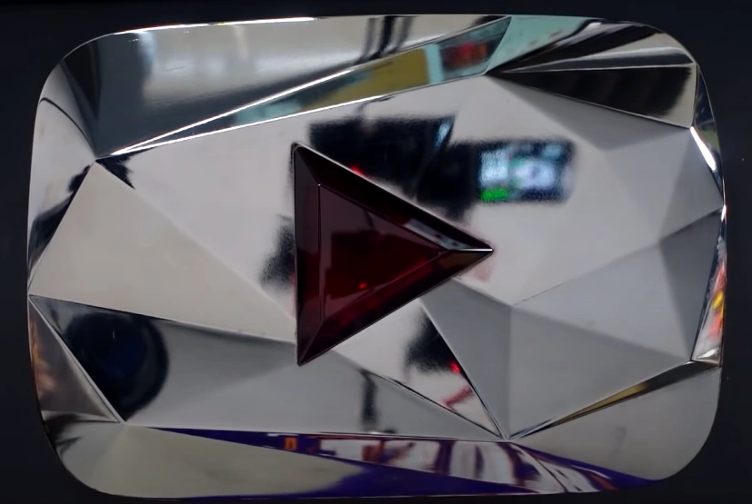 Fake Red Diamond Play Button | Jack's Play Buttons Wiki | Fandom