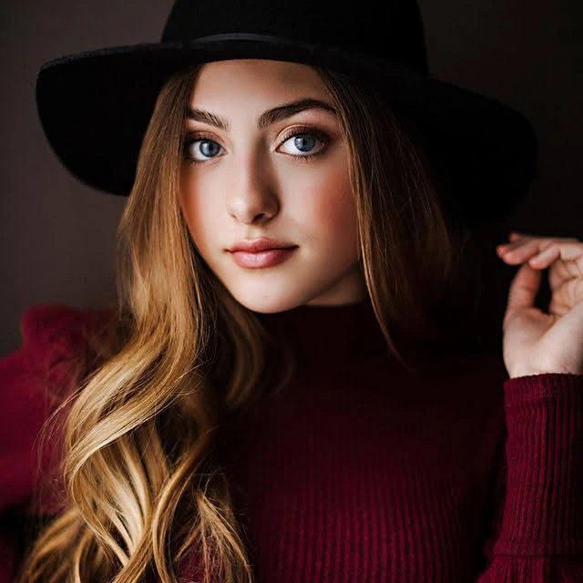 Taylor West (Earth Primary) | JackHuston Wiki | Fandom