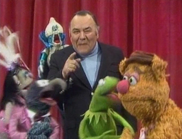 Pooh, Jaden, Jeffrey & Friends' Storm Adventures of The Muppet Show ...