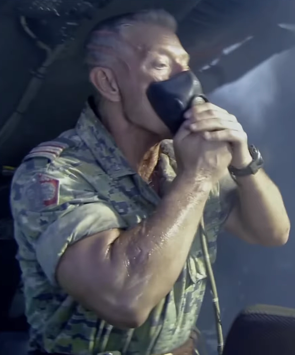 Awaryjna maska tlenowa | Avatar Wiki | Fandom