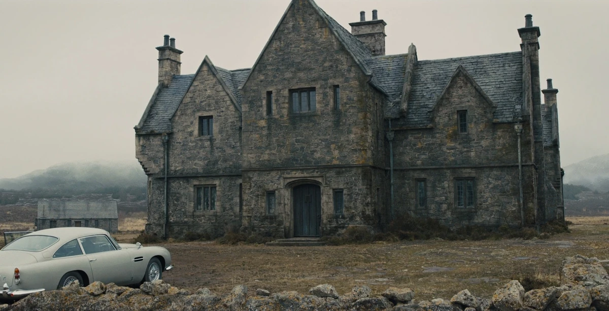 Skyfall Lodge | James Bond Wiki | Fandom