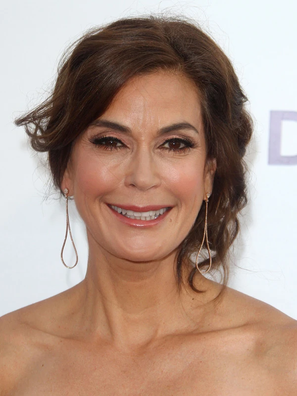 Teri Hatcher | James Bond | Fandom