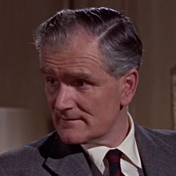 Q (Desmond Llewelyn) | James Bond Wiki | Fandom