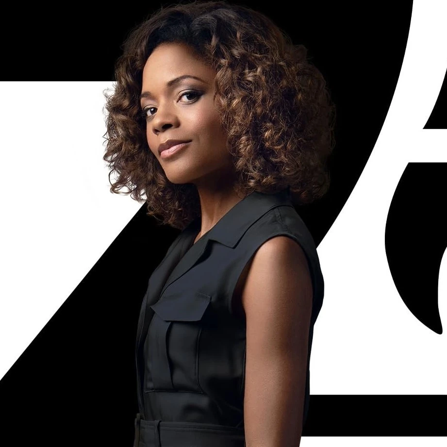 Naomie Harris James Bond