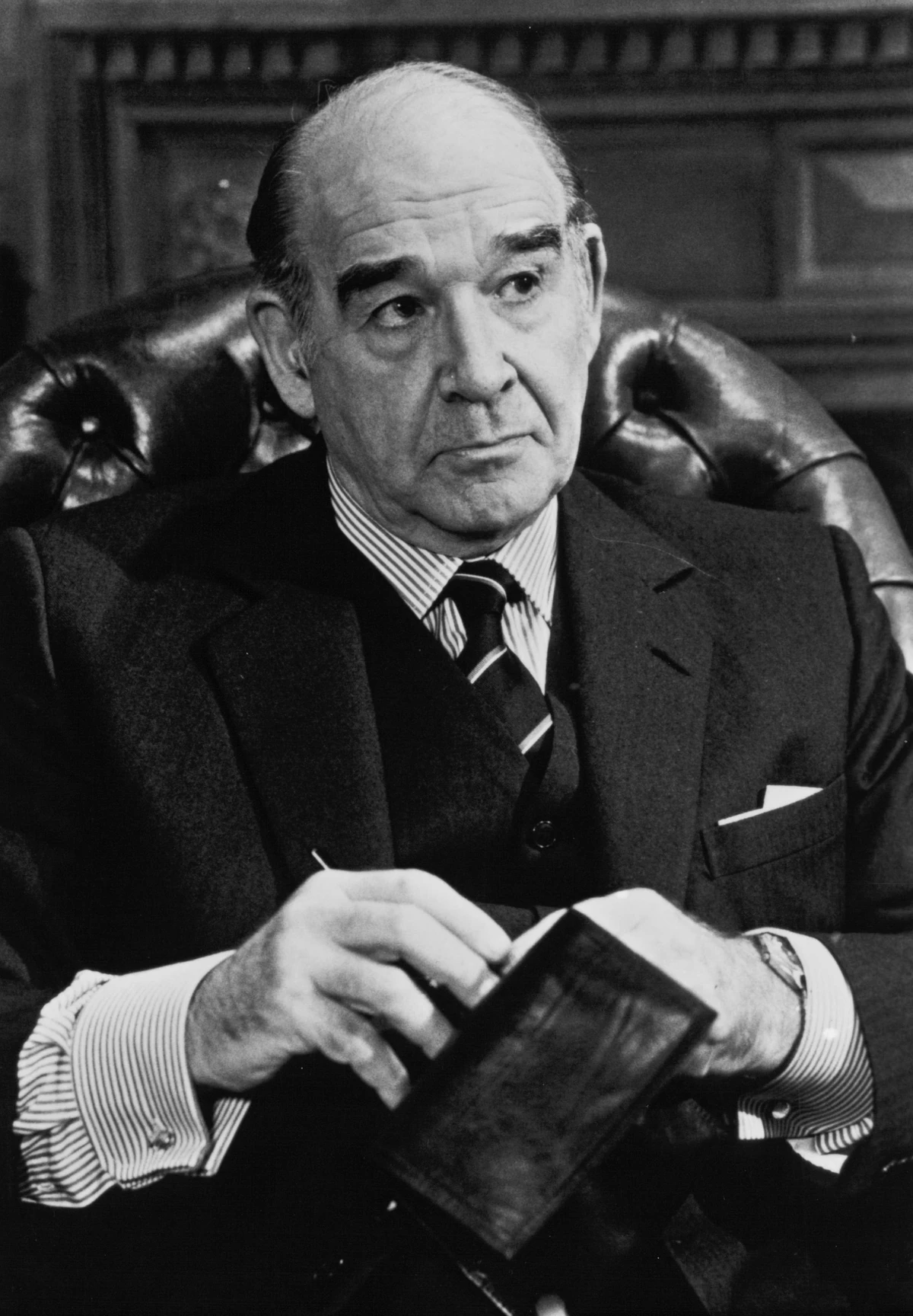 Robert Brown | James Bond | Fandom