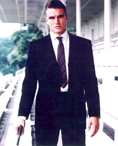 Venz | James Bond | Fandom