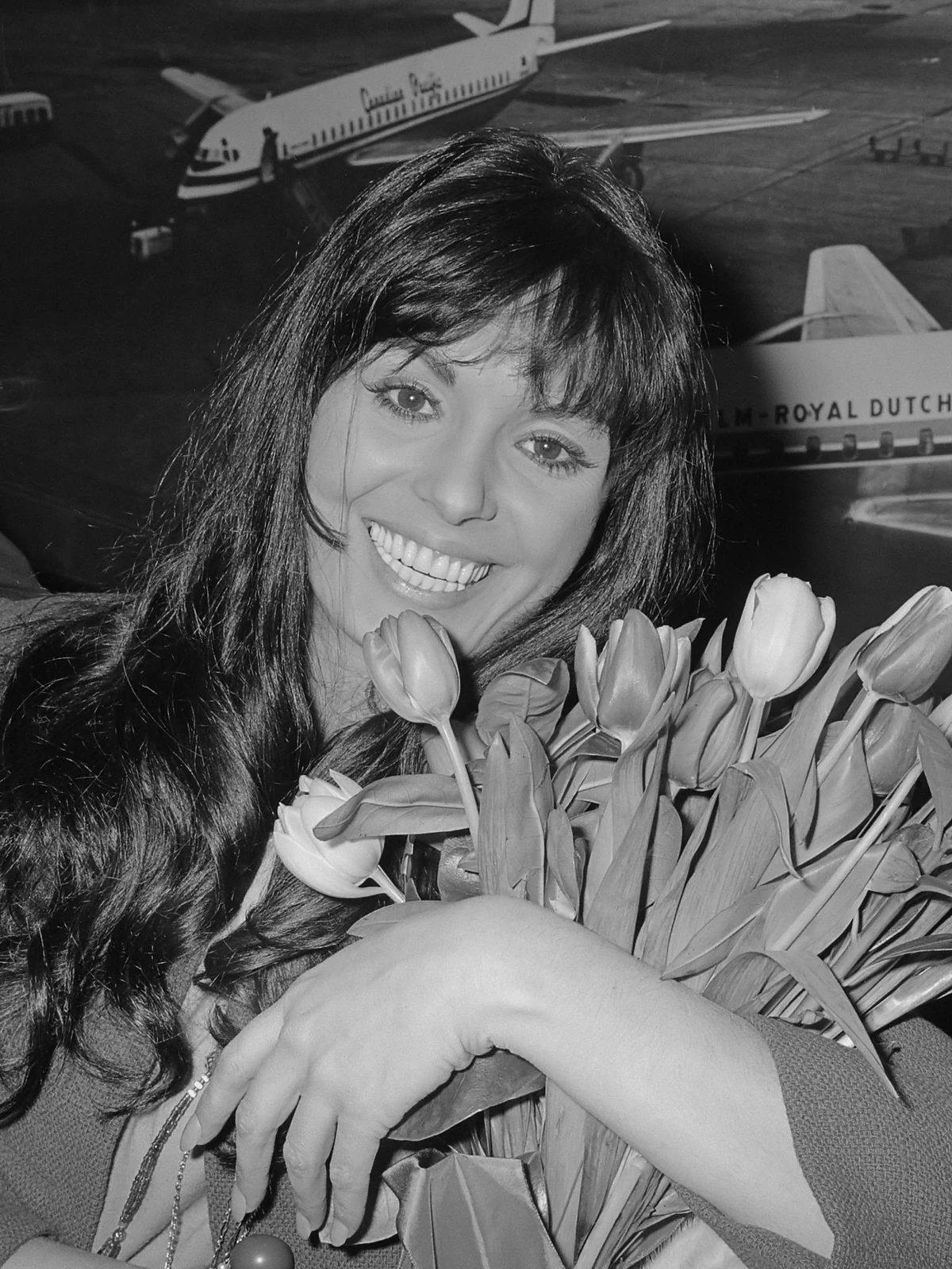 Daliah Lavi | James Bond Wiki | Fandom