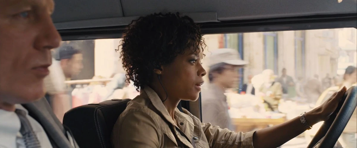 Eve Moneypenny (Naomie Harris)/Gallery | James Bond Wiki | Fandom